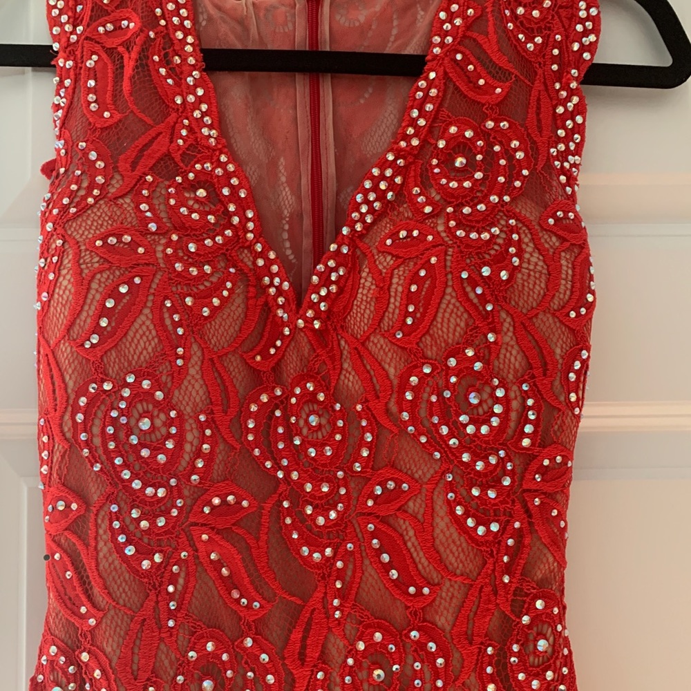 Gorgeous Red Lace Gown - Gem
